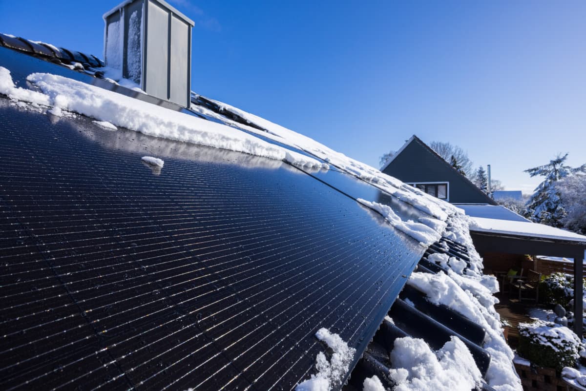 Solceller på hus og hytter er en god investering - Brødrene Helgesen